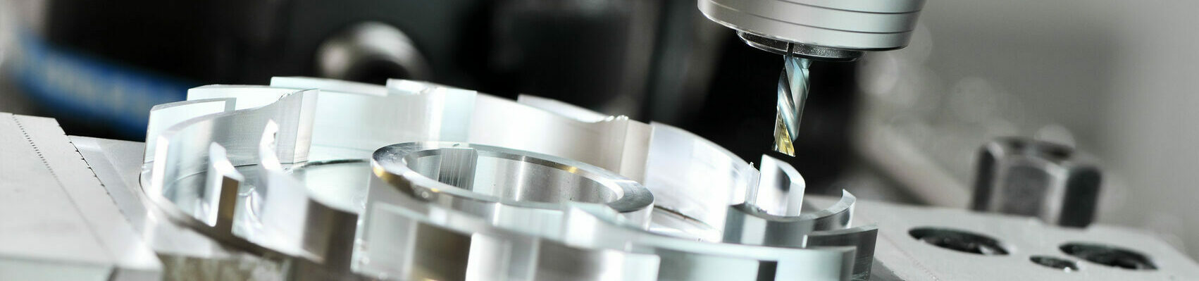 Wat is frezen? - Wij maken machineonderdelen en stukwerk - Catech